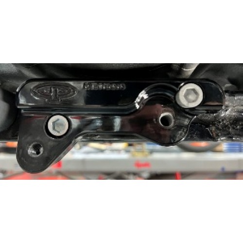 New! M8 Softail "Fix-Stand"