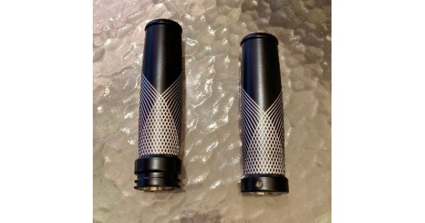 New! GR "Viper" Grips