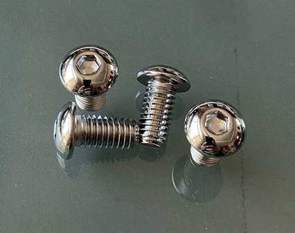 M8 "Breakout" Curved License Plate Kit